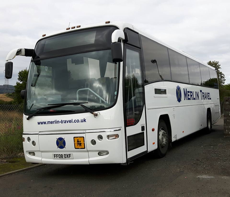 Dunfermline coach hire, Minibus hire, Dunfermline, Fife - Merlin Travel